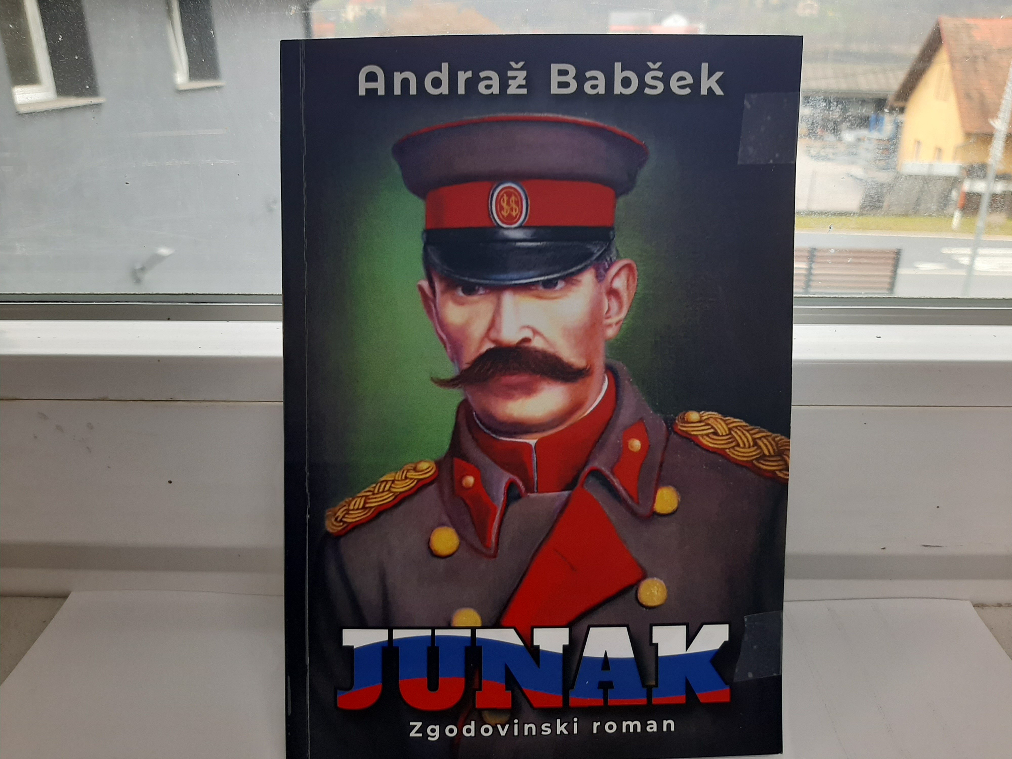 Andraž Babšek: JUNAK – Založba knjig Kulturni center Maribor